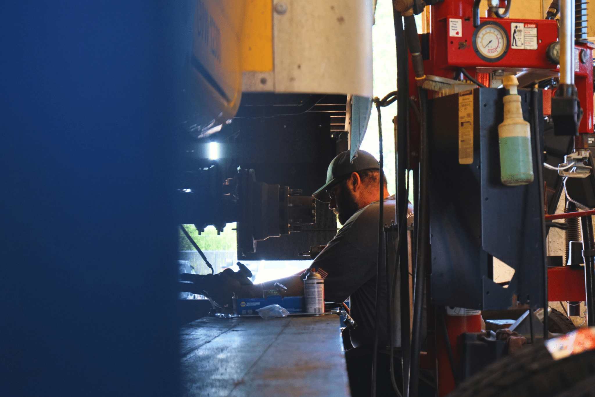 Fleet Service & Commercial Tire Service in Michigan | ATS