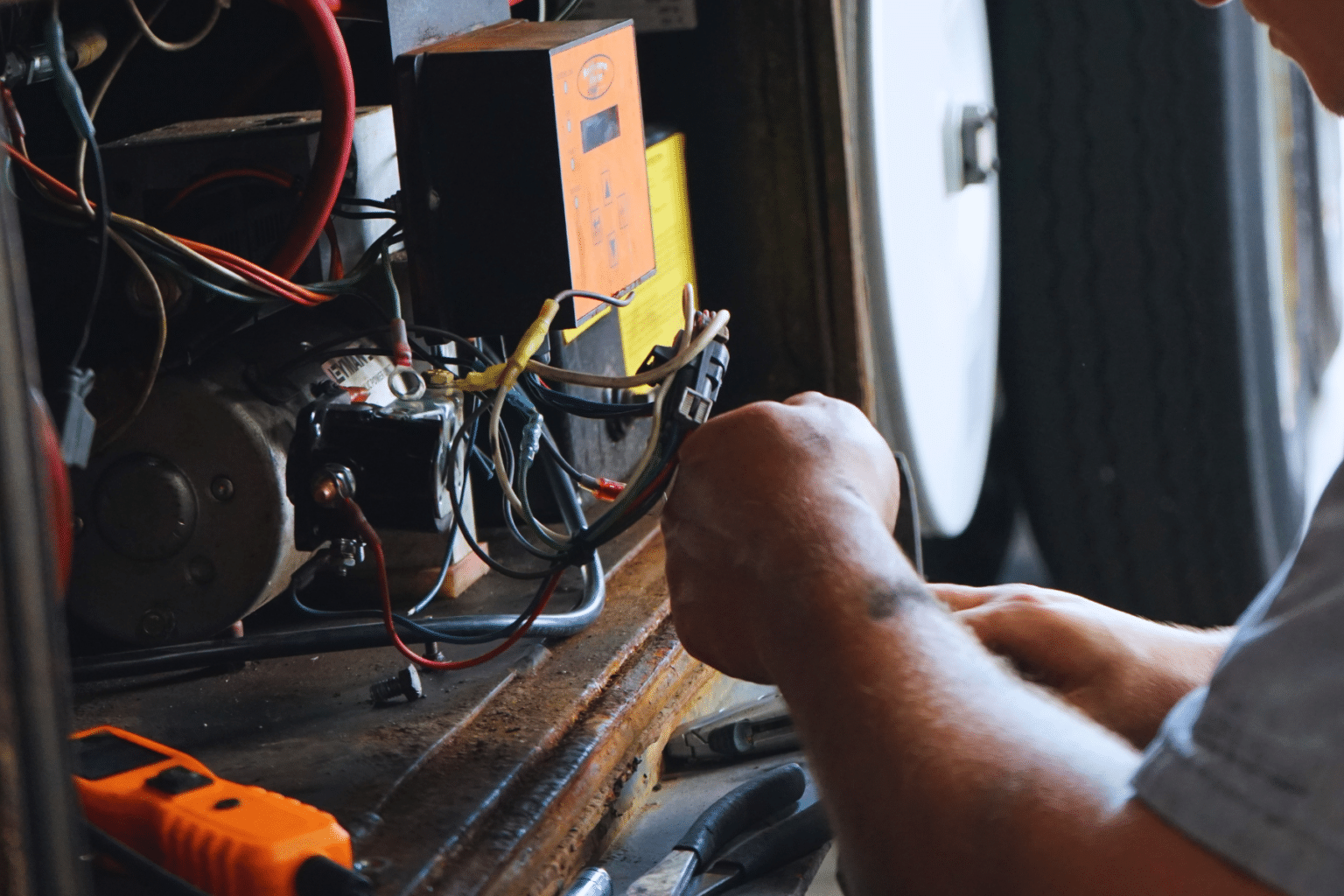 Fleet Service & Commercial Tire Service in Michigan | ATS